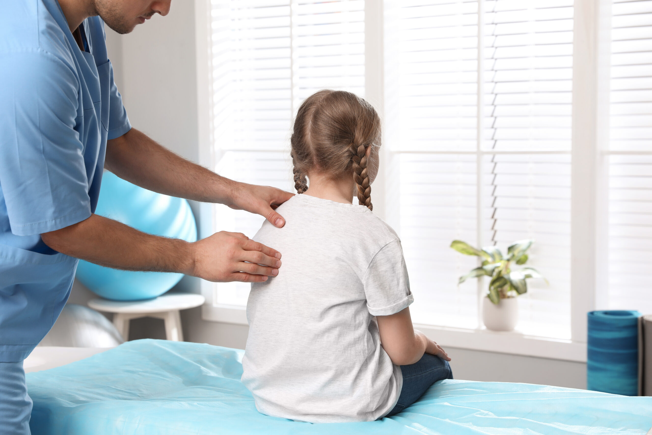 5 Surprising Ways Scoliosis Impacts Your Child's Body | The Pediatric ...